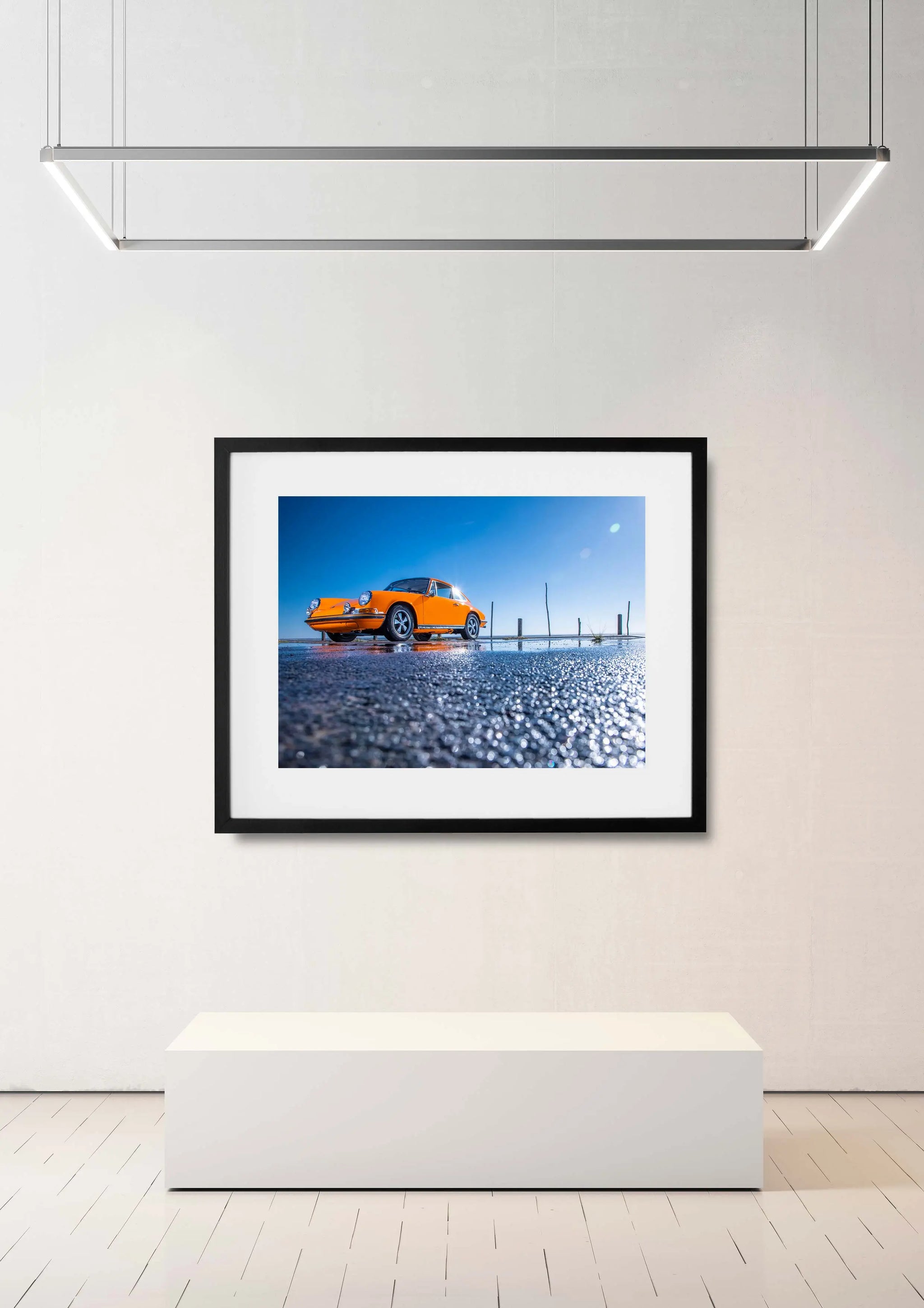 Photo SHAC - Porsche 911 orange signal - Hedonic Store